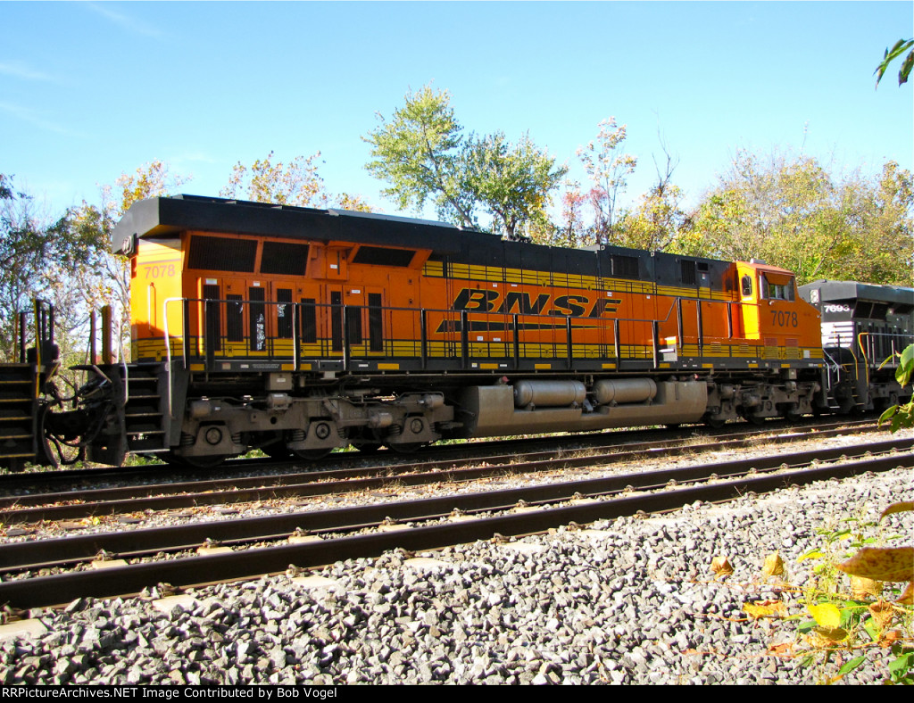BNSF 7078